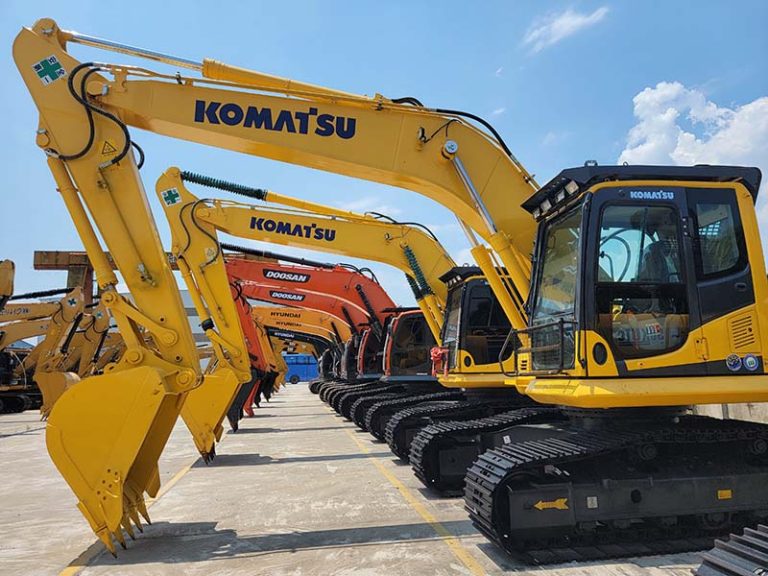 Excavators - Mining Equipment & Supply LLC
